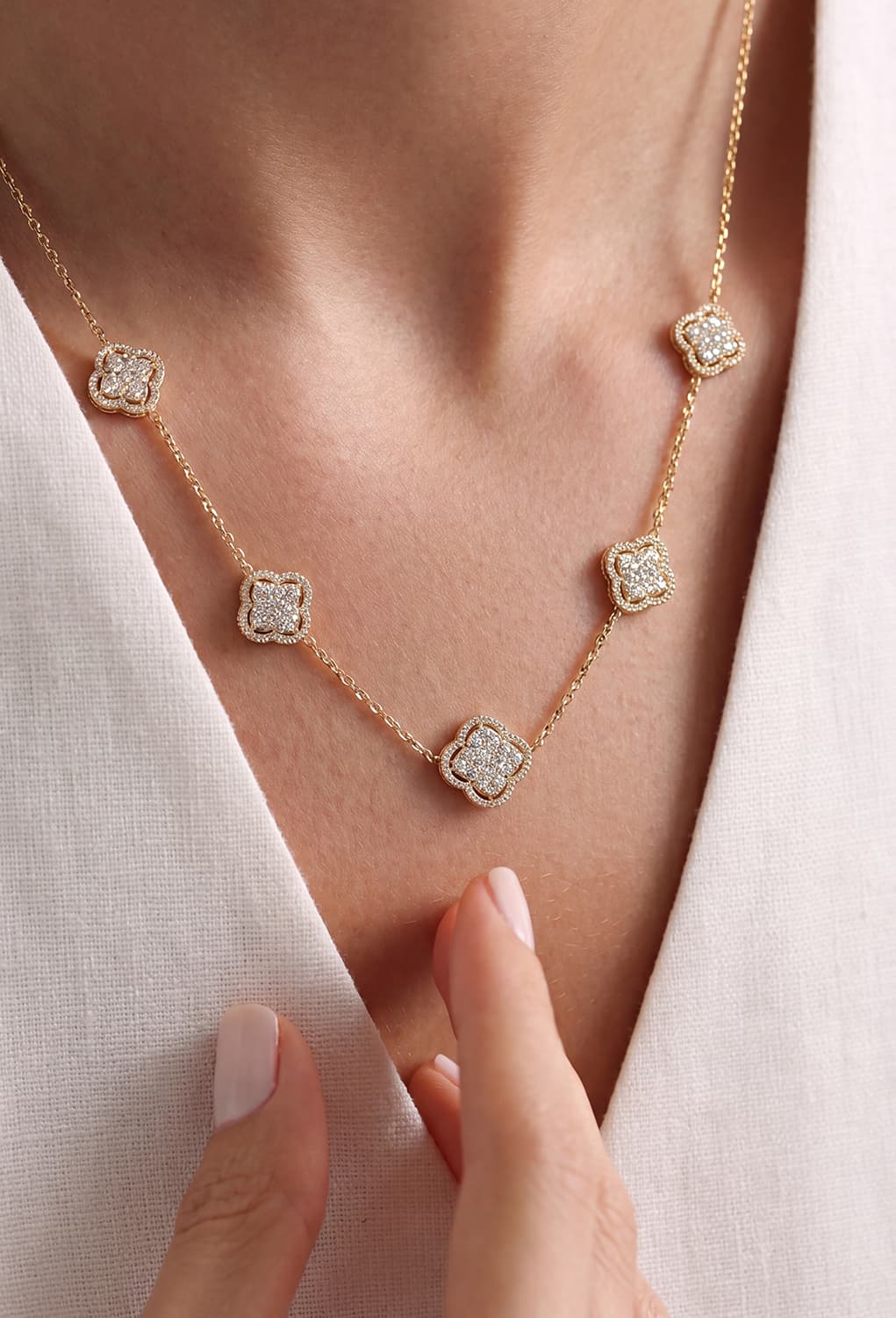Yellow Gold Is Back — And This Time It's Not Going Anywhere - Majesty ...
